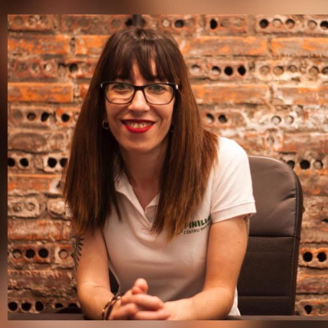 Ana Robles - Directorio de mujeres profesionales feministas